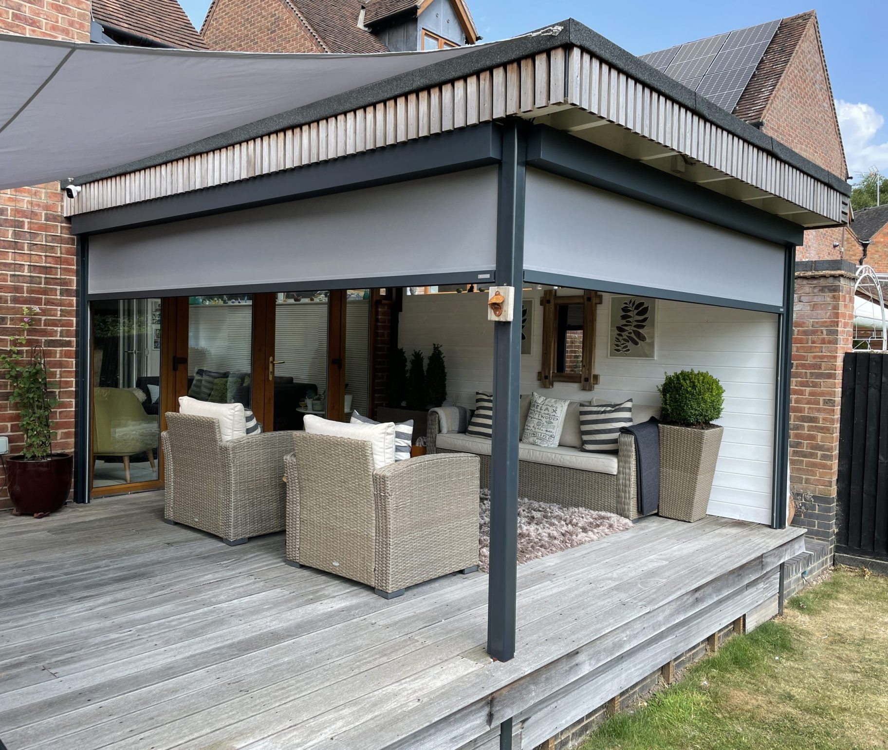 Outdoor Living Pods | Garden Living Spaces | Leamington Blinds